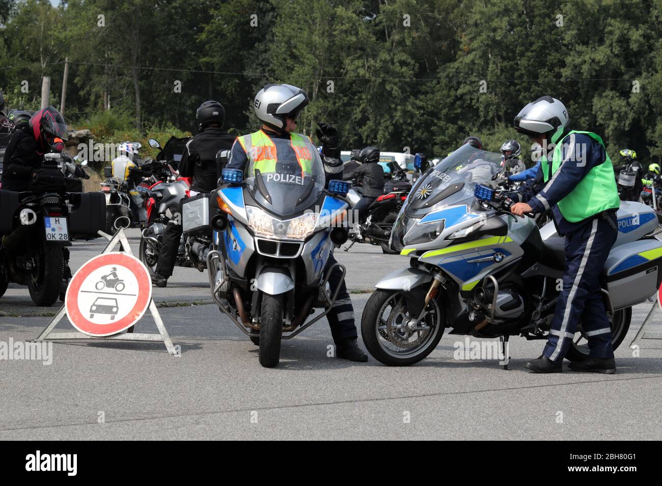 Motorcycle convoy hi-res stock photography and images - Alamy