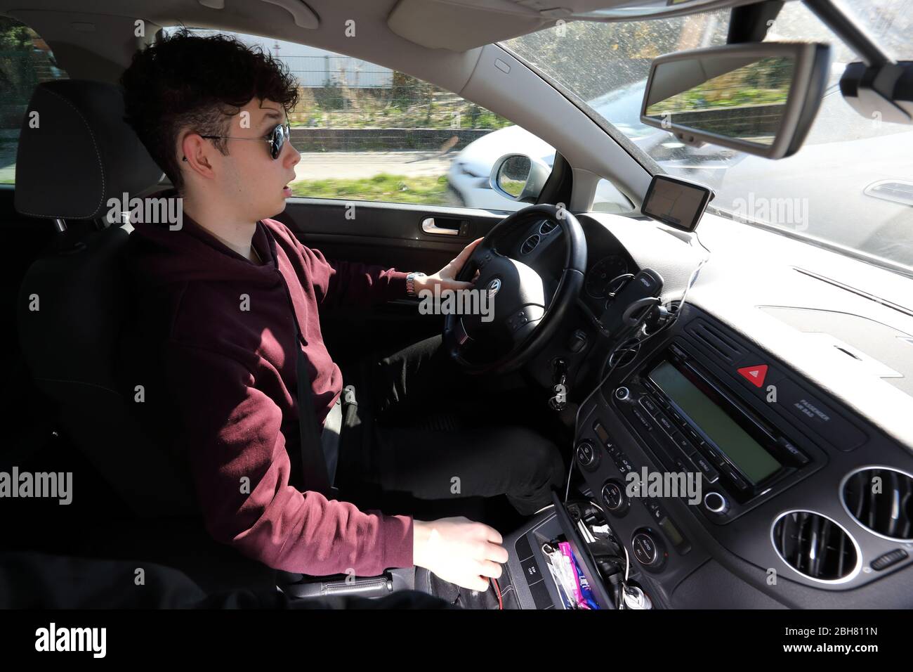 Novice driver hi-res stock photography and images - Alamy