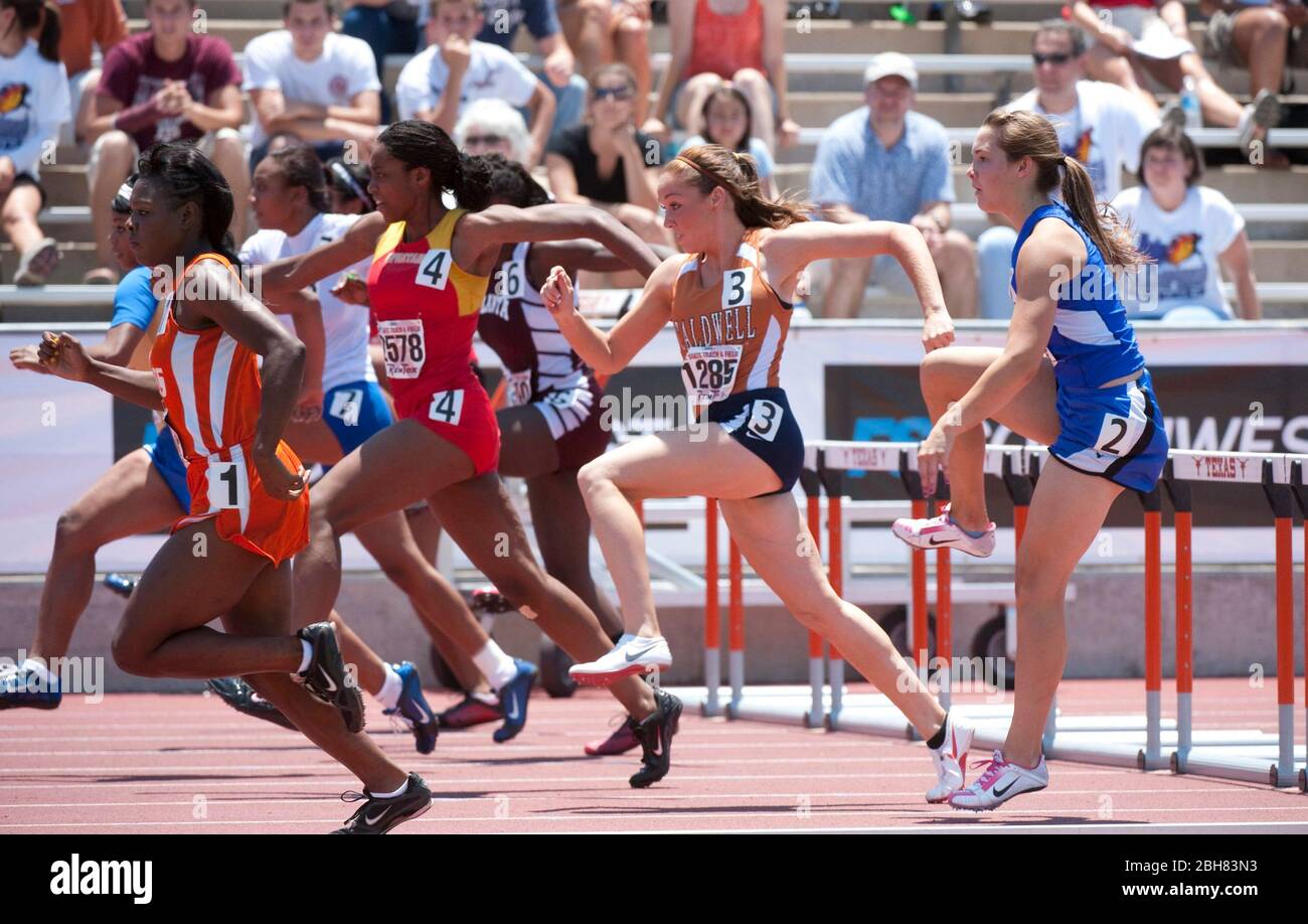 100 meter for women hi-res stock photography and images - Alamy