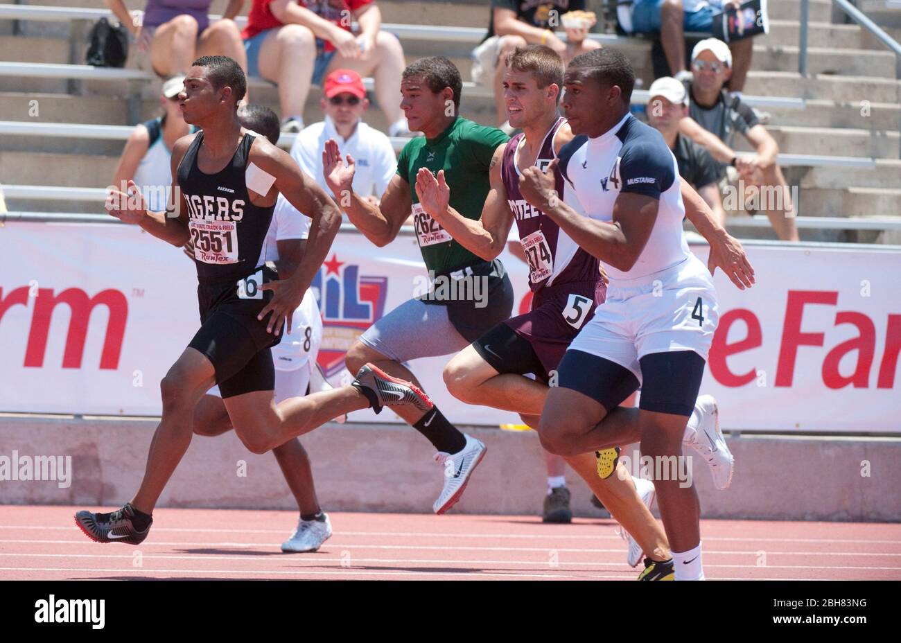 Austin Texas USA, June 6, 2009: Competitors in the boys Class 3A 100 ...