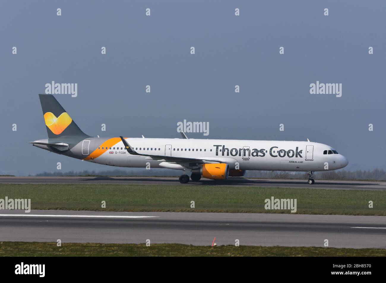 Thomas Cook Images Planes High Resolution Stock Photography and Images ...