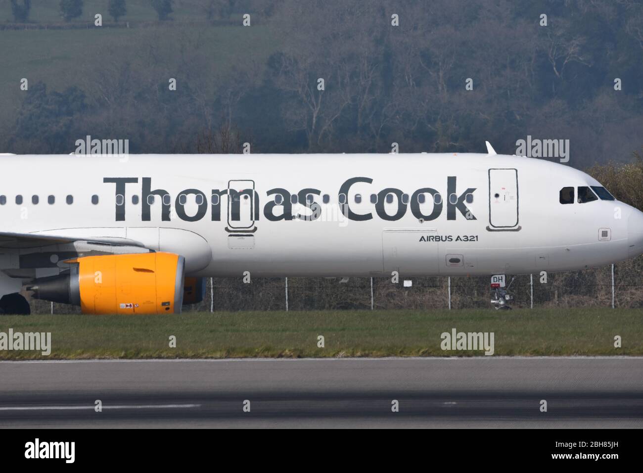 Thomas cook images planes hi-res stock photography and images - Alamy