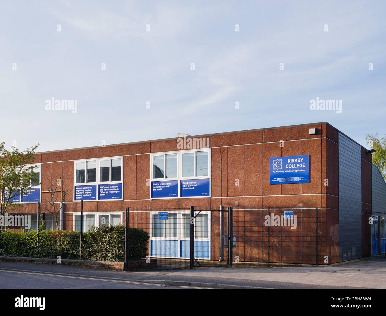 Kirkby college hi-res stock photography and images - Alamy