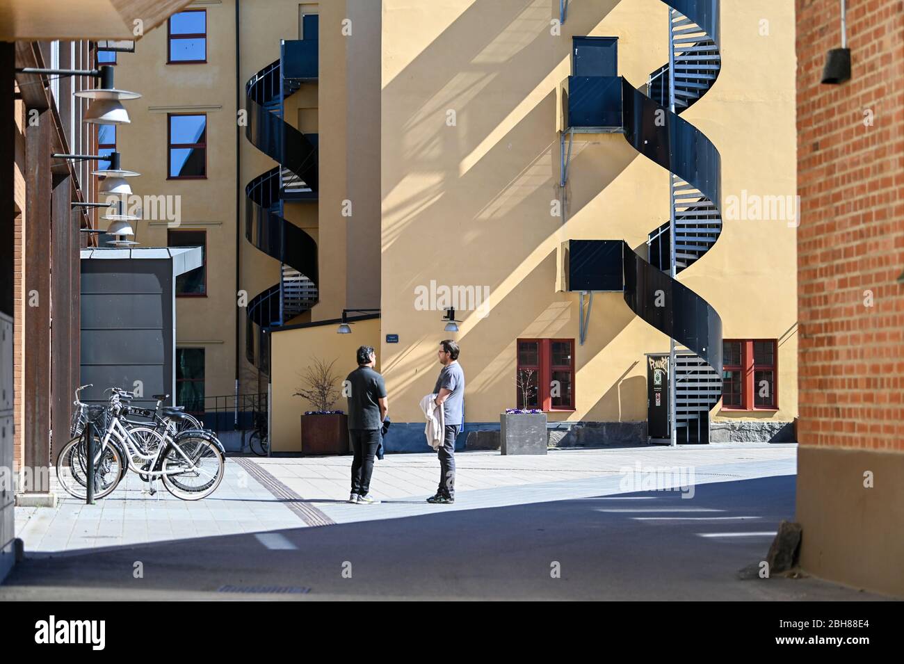 Chat architecture hi-res stock photography and images - Alamy