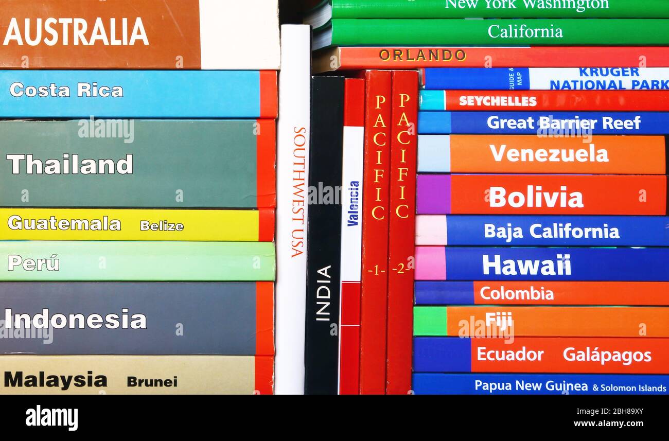 Travel books hi-res stock photography and images - Alamy
