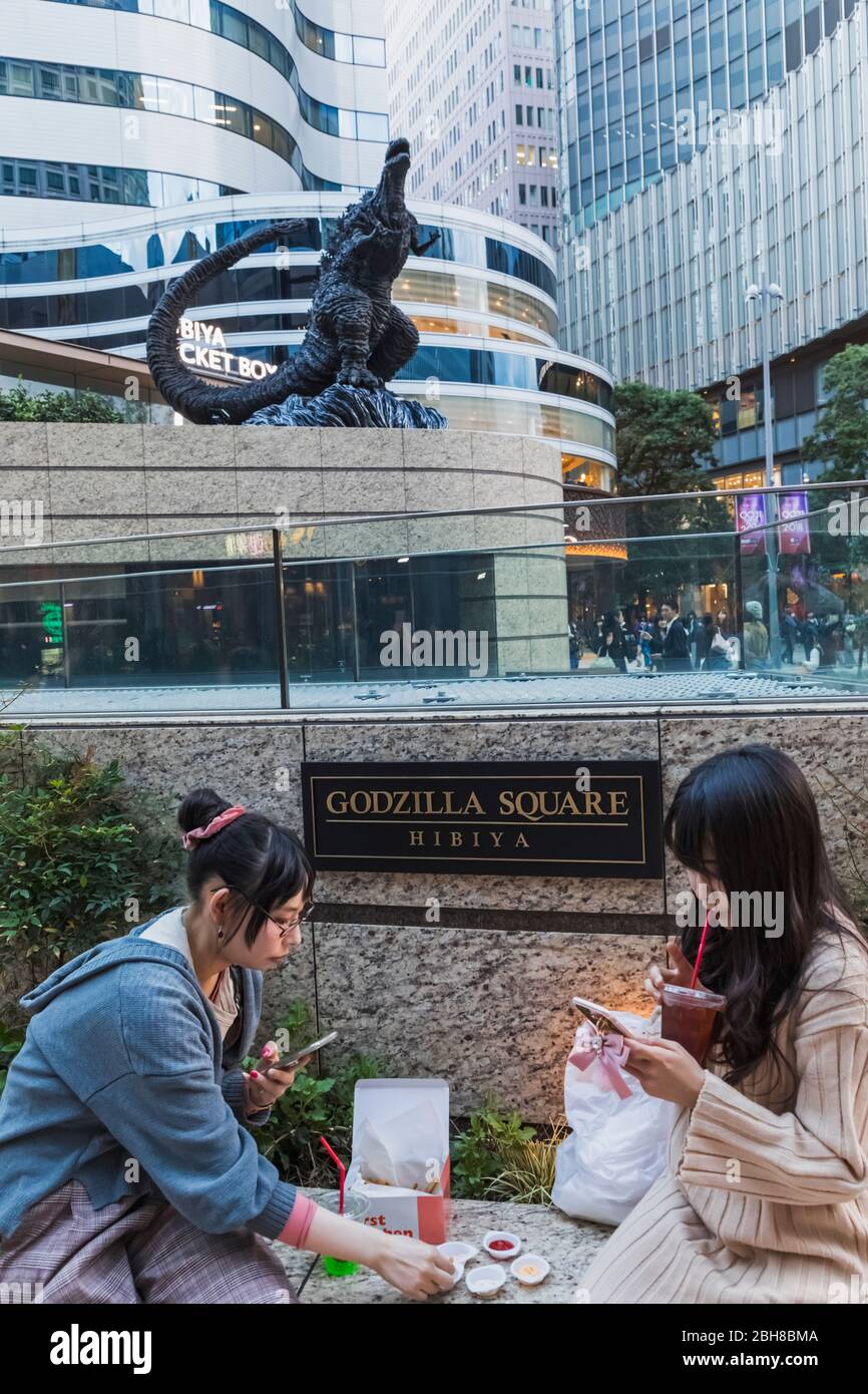 Japan, Honshu, Tokyo, Yurakucho, Hibiya, Godzilla Square, Giant Statue ...