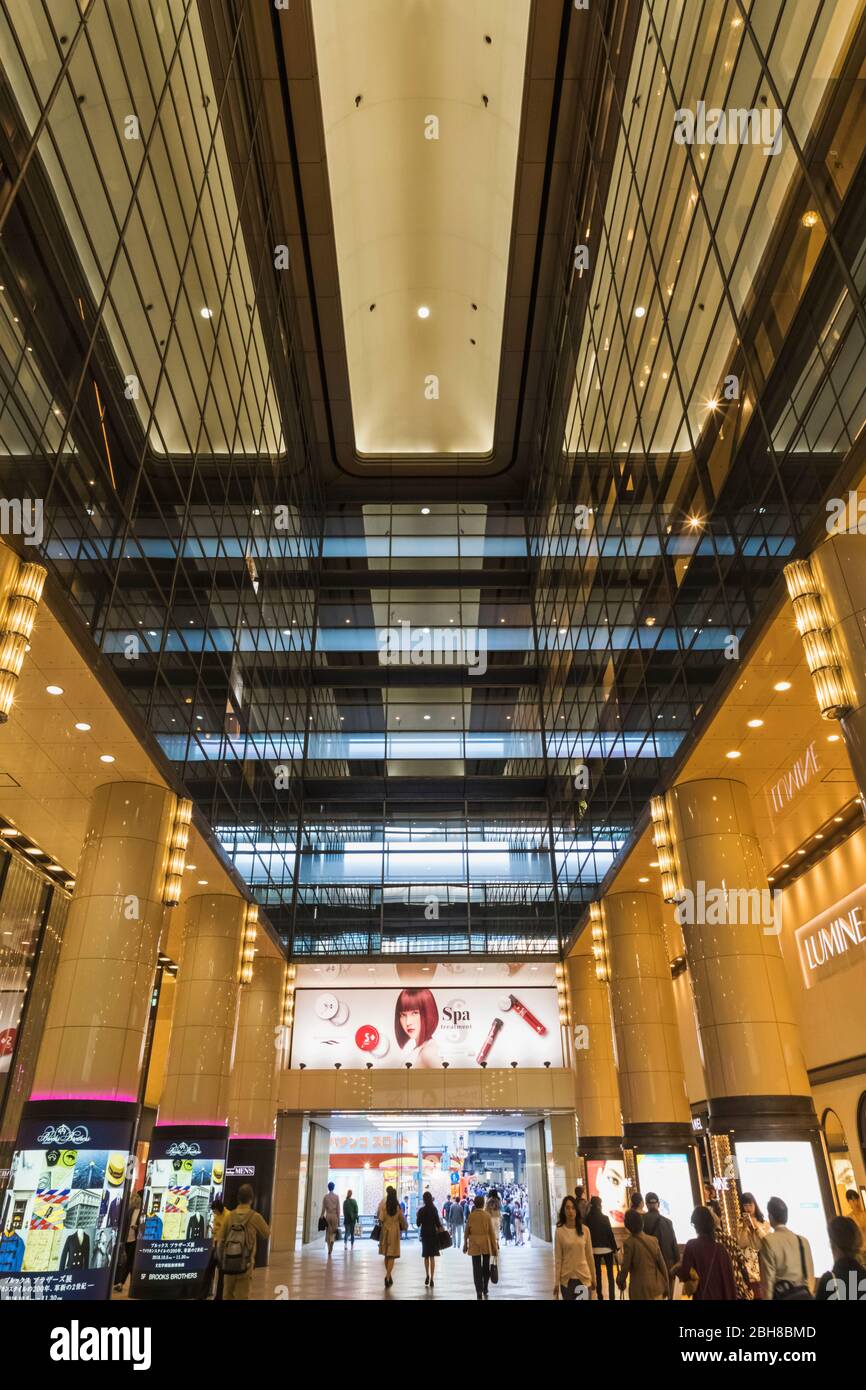 Japan, Honshu, Tokyo, Yurakucho, Ginza, Lumine Building, Interior View ...