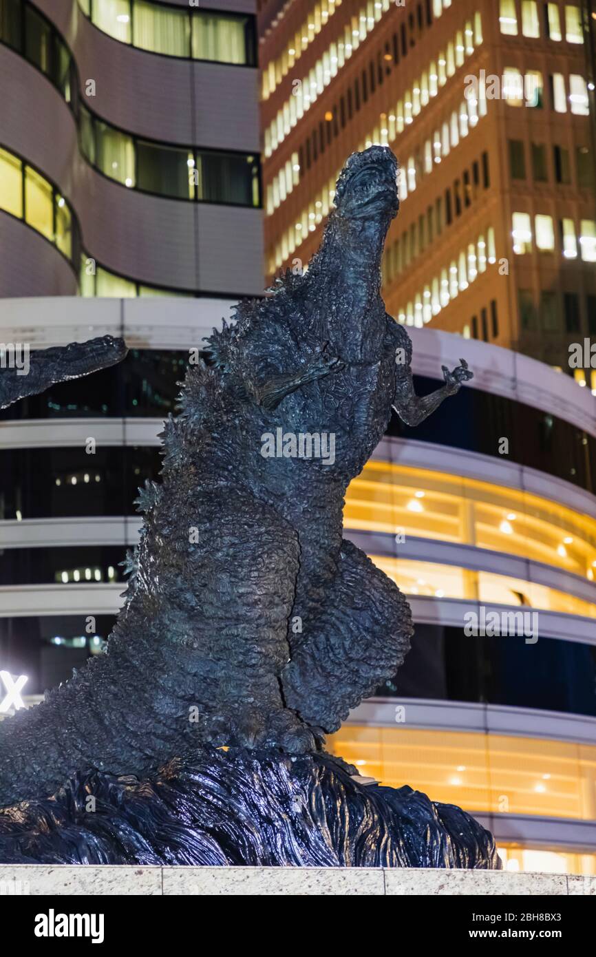 Japan, Honshu, Tokyo, Yurakucho, Hibiya, Godzilla Square, Giant Statue ...