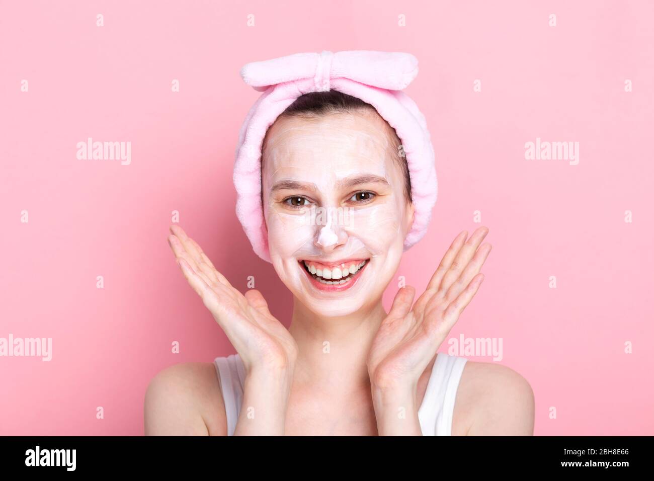 Wide smiles hi-res stock photography and images - Alamy