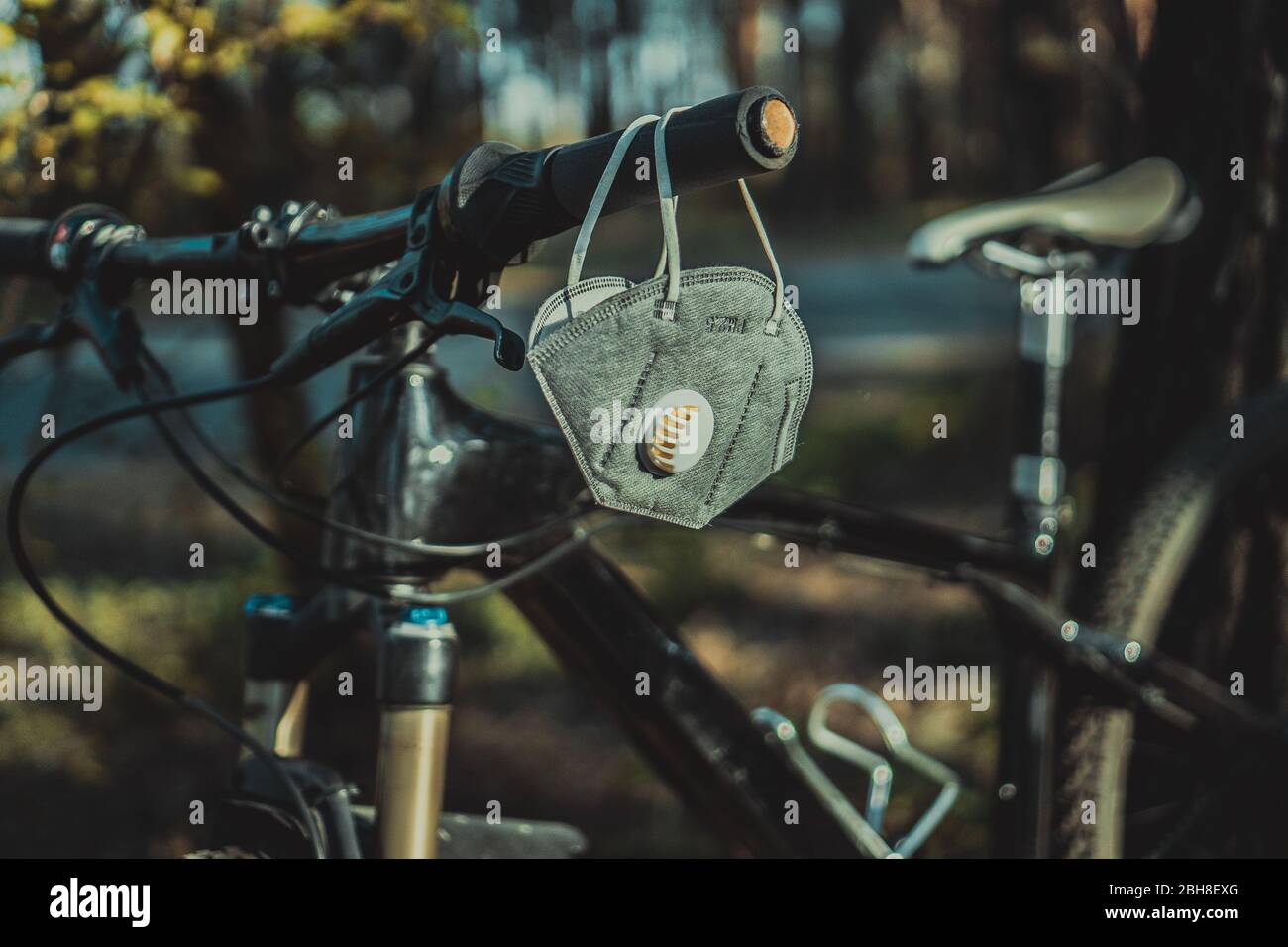 Protector carbon disposable respirator mask suitable to protect from ...