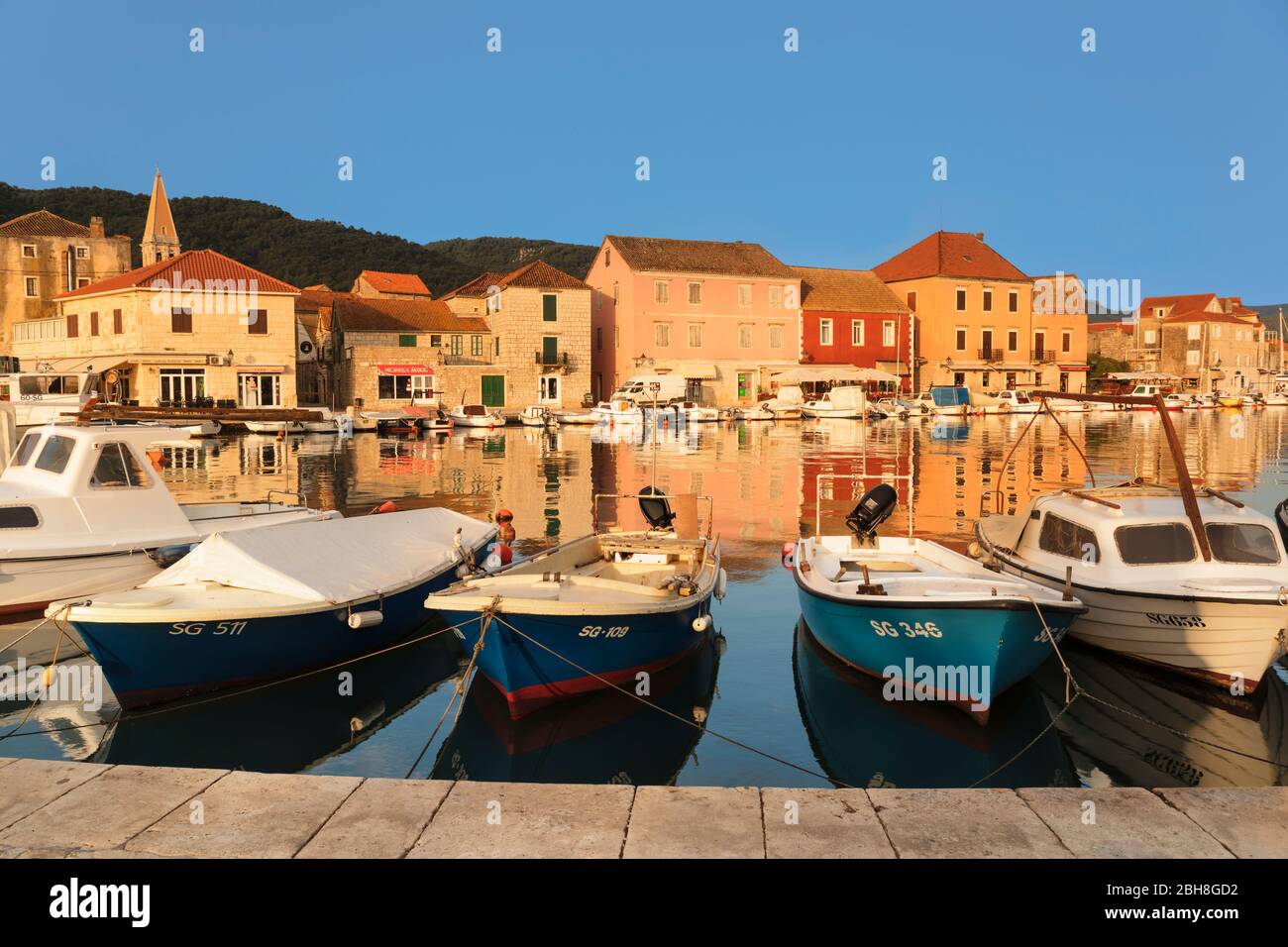 Korcula kroatien fischerboot hi-res stock photography and images - Alamy