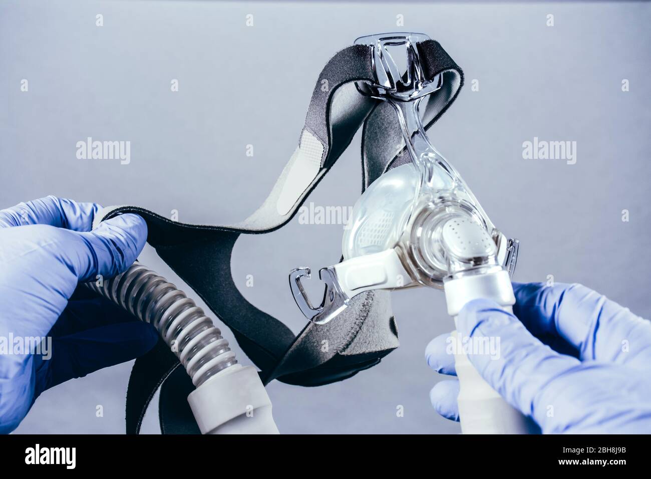 Devices to help you breath hi-res stock photography and images - Alamy