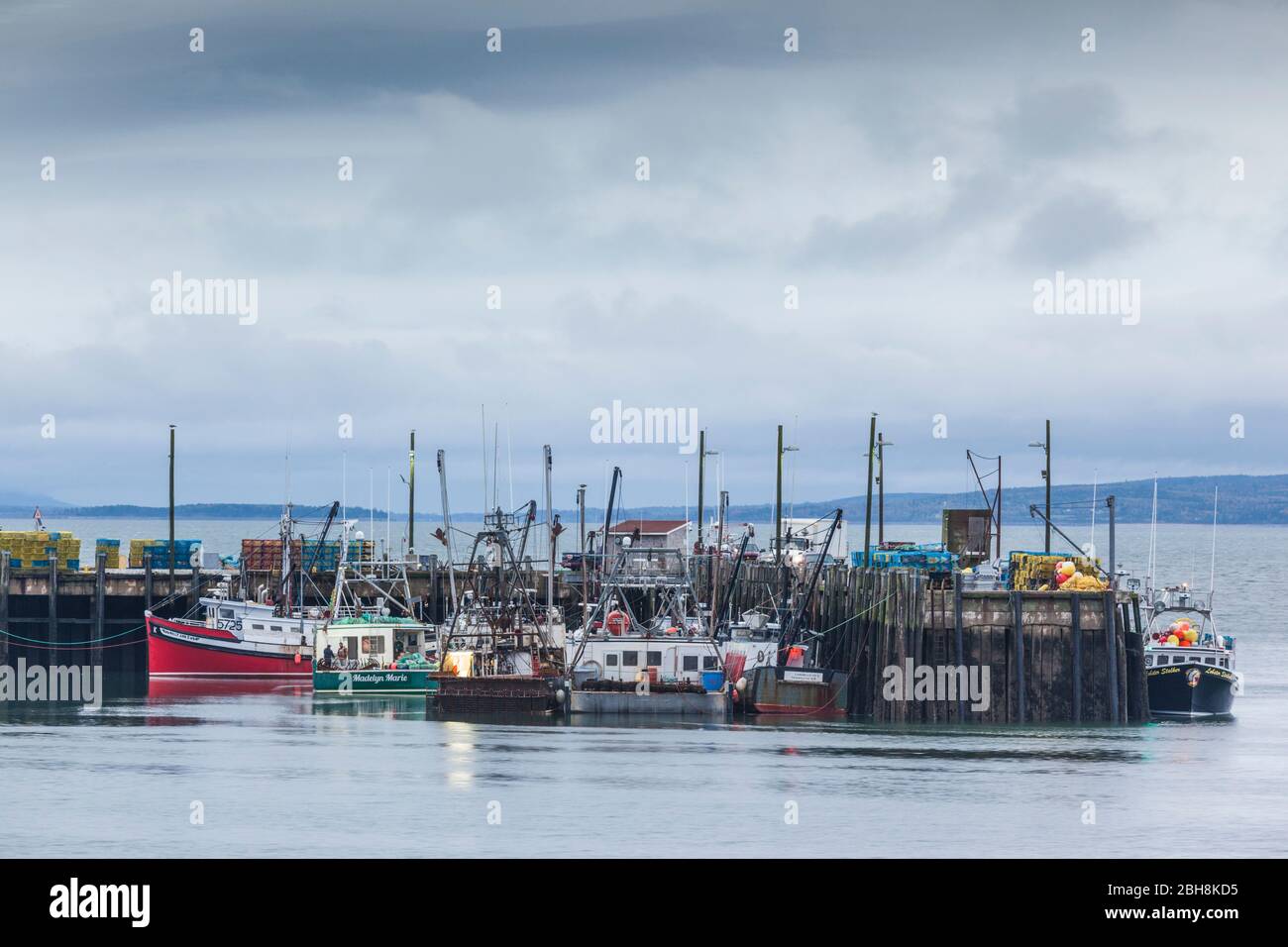 Worlds Largest Scallop Boat Fleet High Resolution Stock Photography and ...