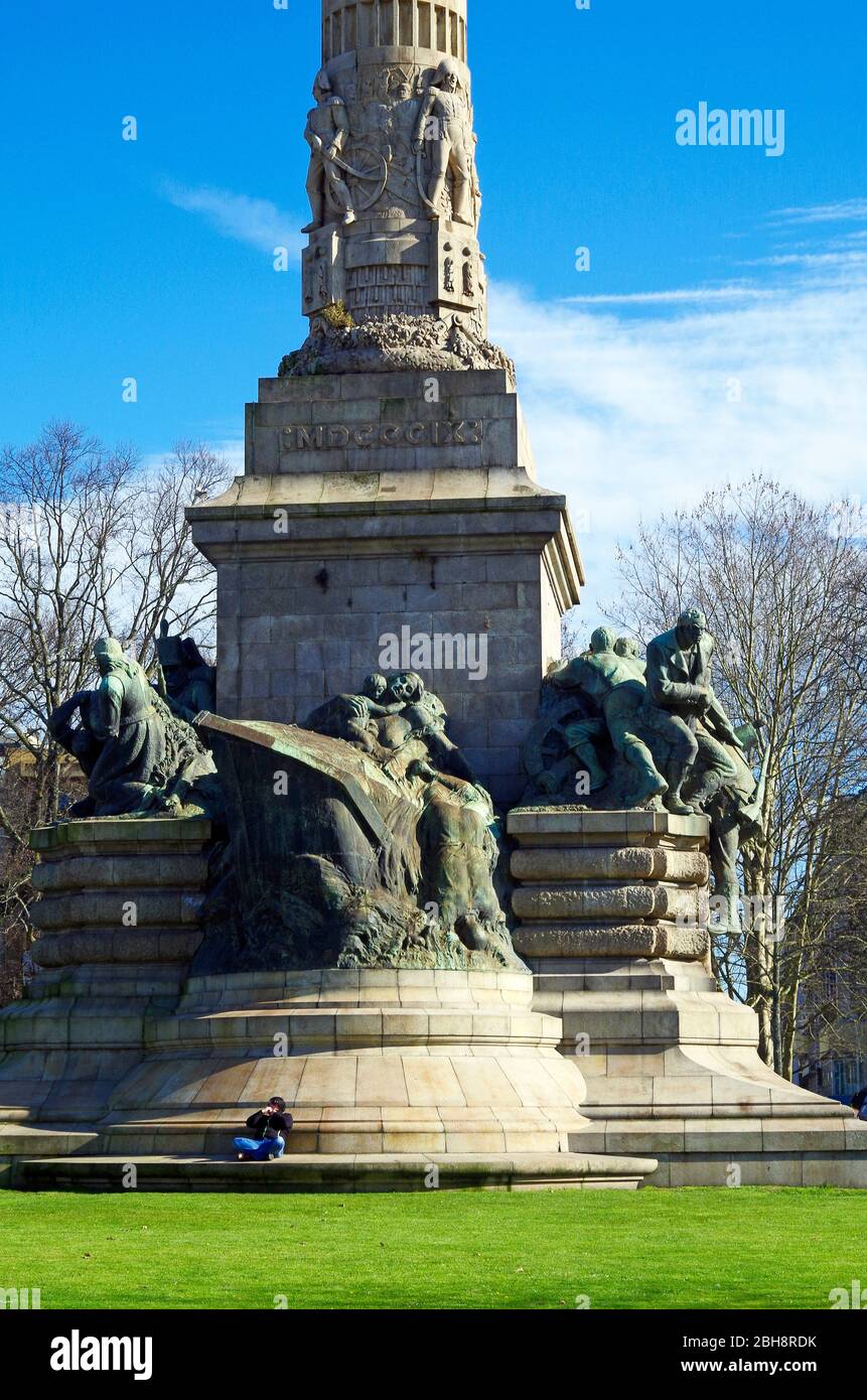 Monumento napoleon hi-res stock photography and images - Alamy