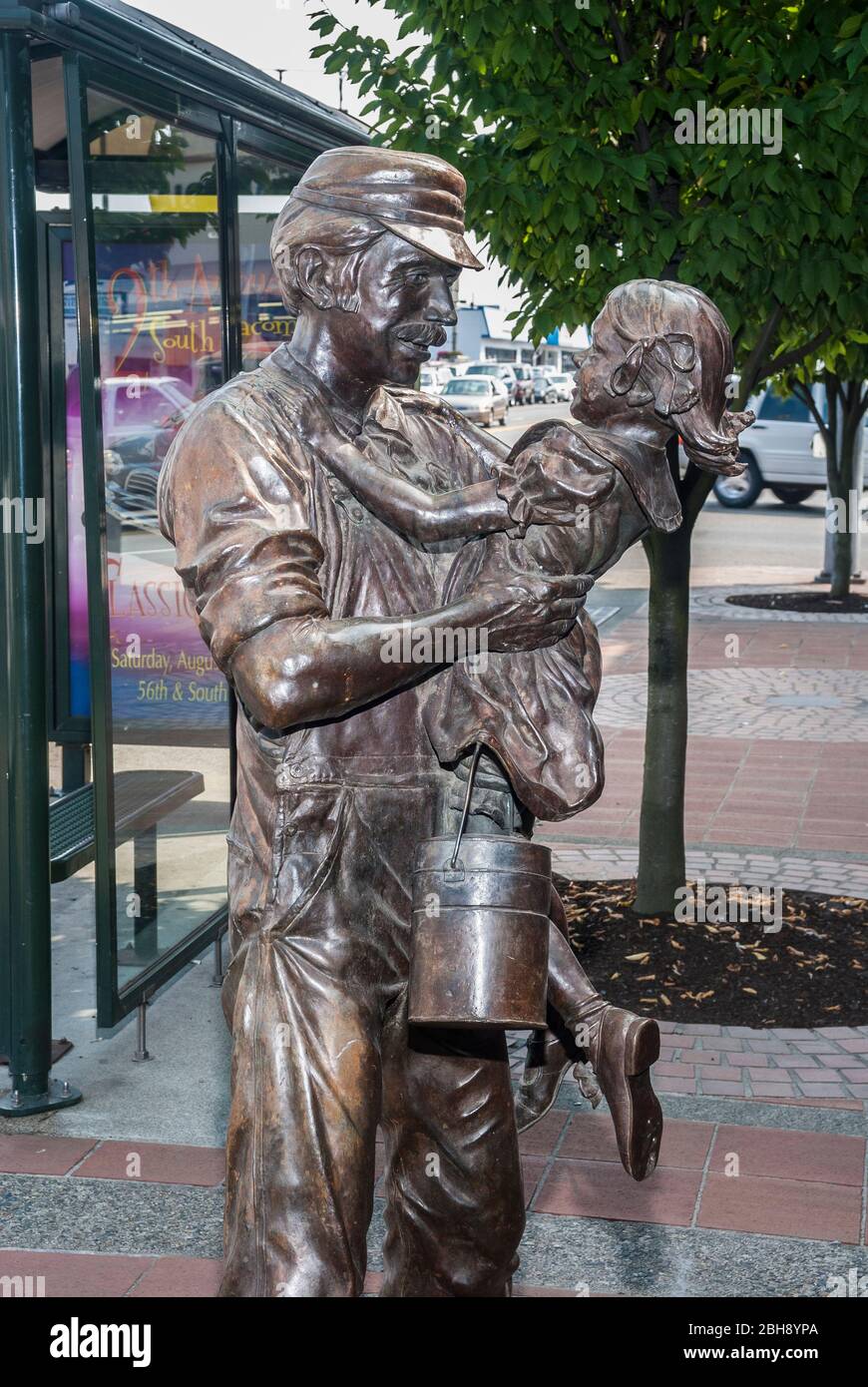 Larry Anderson's 1984 "Coming Home" statue in South Tacoma, Washington ...