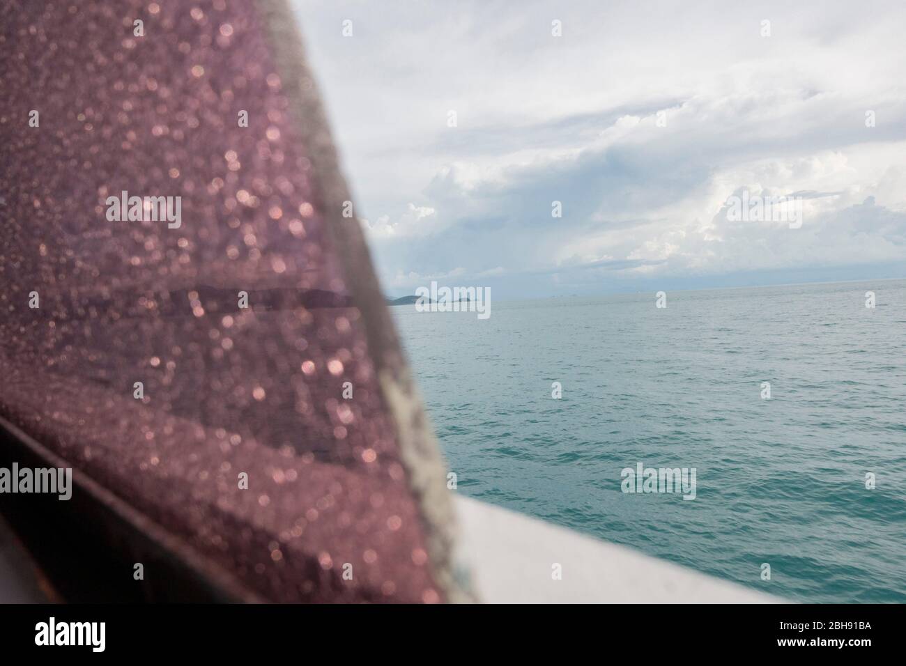 Multi deck ship hi-res stock photography and images - Alamy