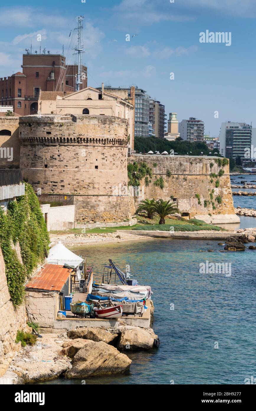 Italy, Mezzogiorno, Apulia / Puglia, Salento Peninsula, Taranto ...
