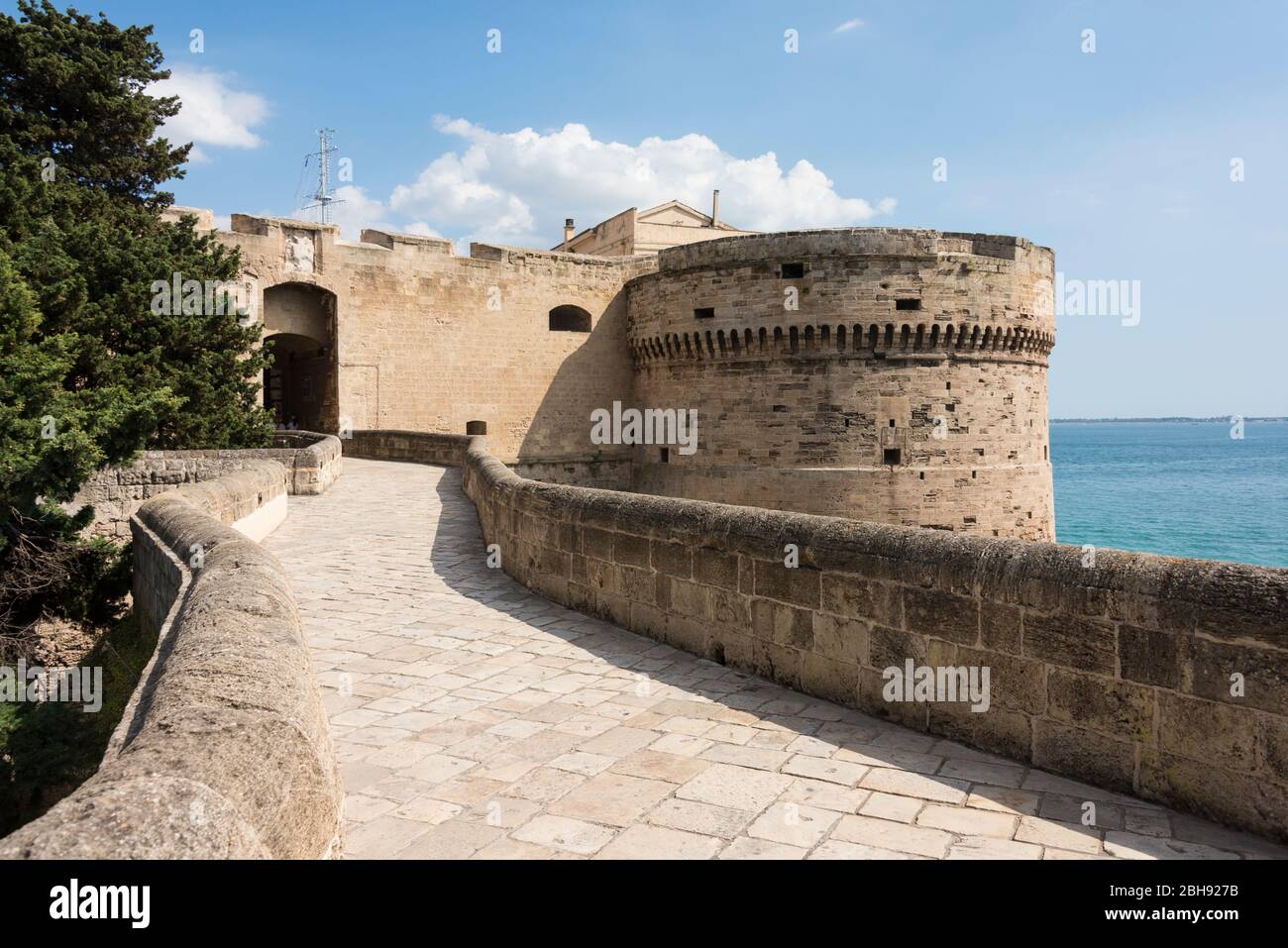 Italy, Mezzogiorno, Apulia / Puglia, Salento Peninsula, Taranto ...