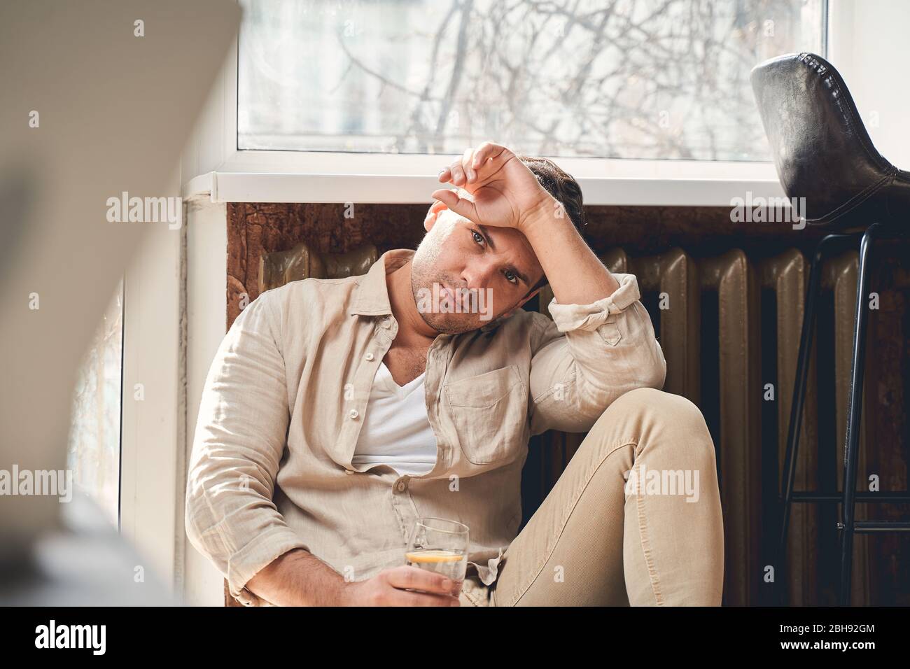 Despondent man hi-res stock photography and images - Alamy