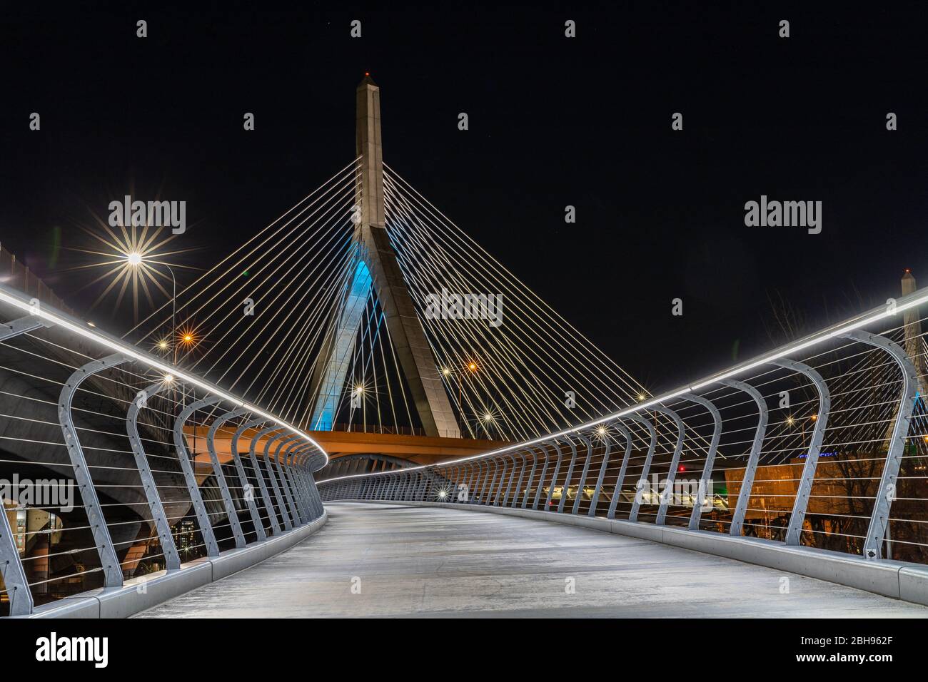 Shining pathway hi-res stock photography and images - Alamy