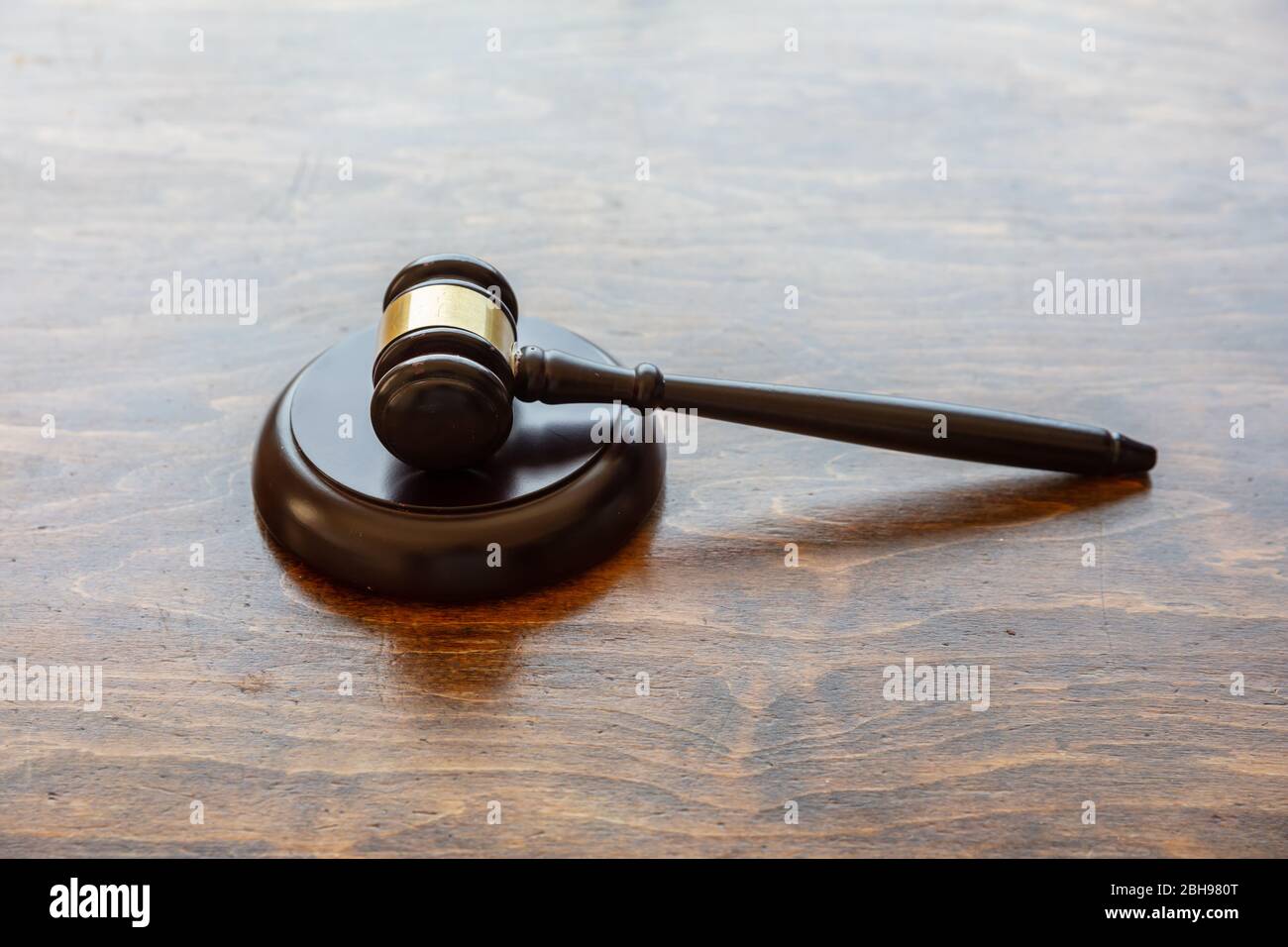 Lawyer courtroom case hi-res stock photography and images - Alamy