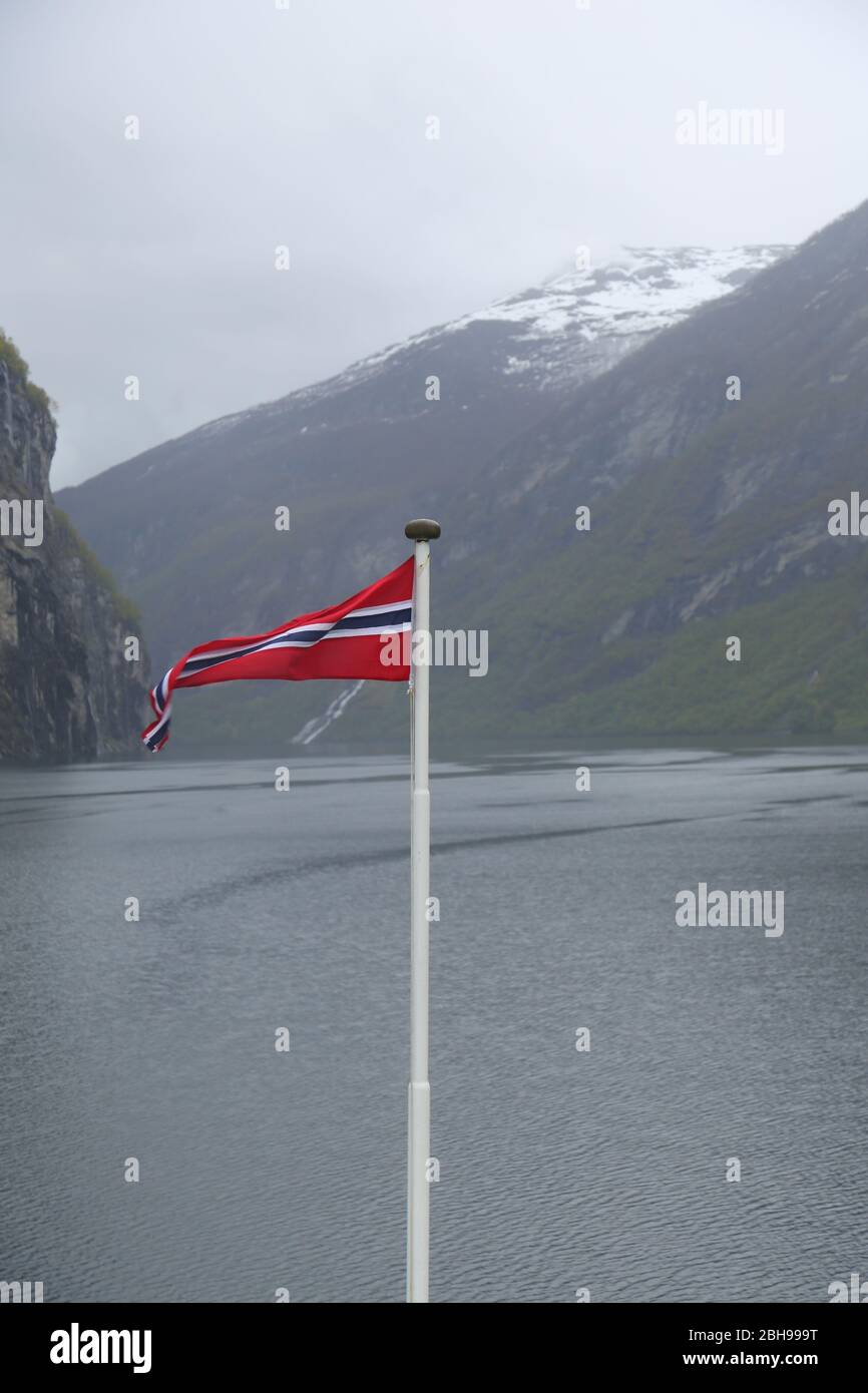 View from ferry on Geirangerfjord Stock Photo - Alamy