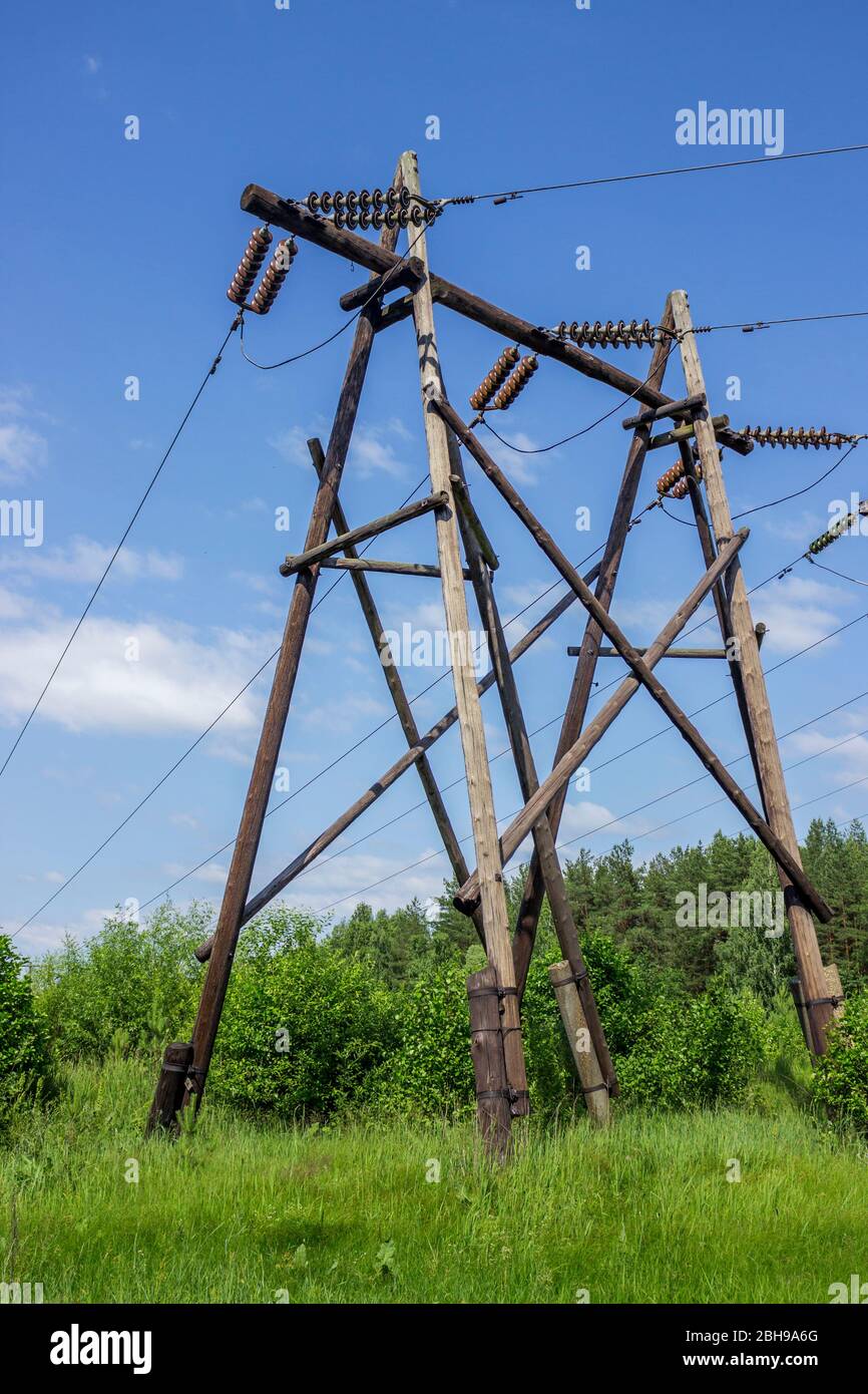 Anchor pylon hi-res stock photography and images - Alamy