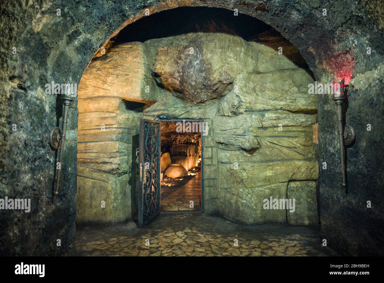 Armenia, Yerevan, Yerevan Noy Brandy Company, Brandy distillers since ...