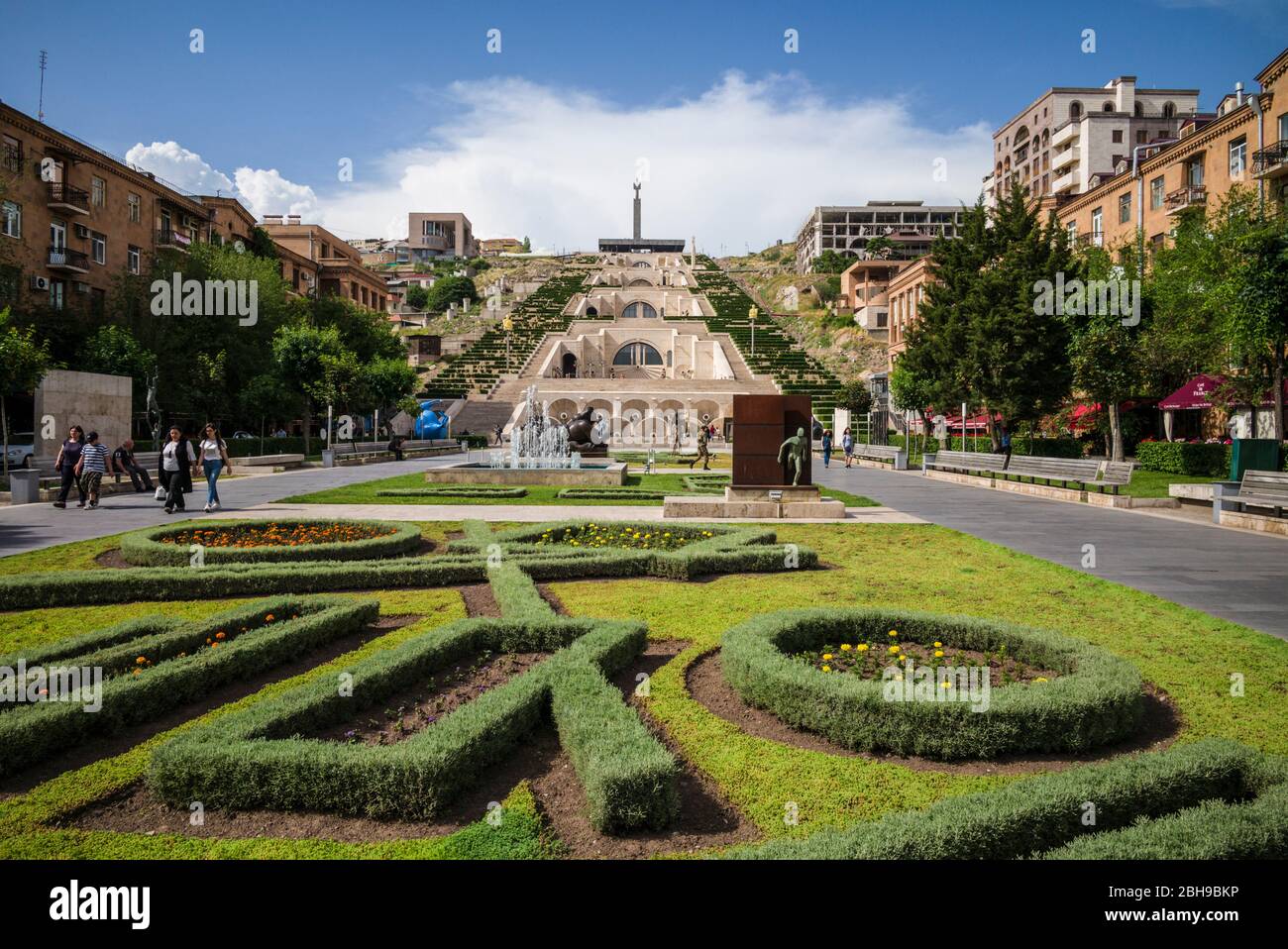 Yerevan cascade complex hi-res stock photography and images - Alamy