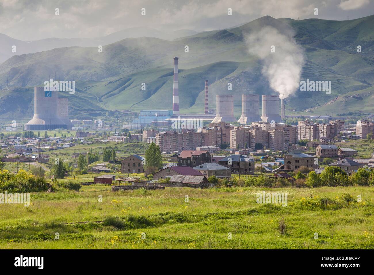 Hrazdan thermal power plant hi-res stock photography and images - Alamy