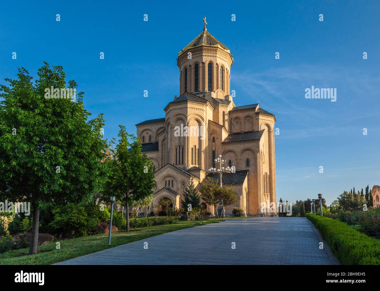 The sameba cathedral hi-res stock photography and images - Alamy