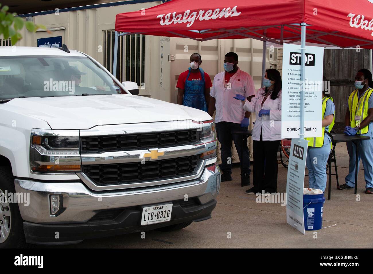 Walgreens store 2020 hi-res stock photography and images - Alamy