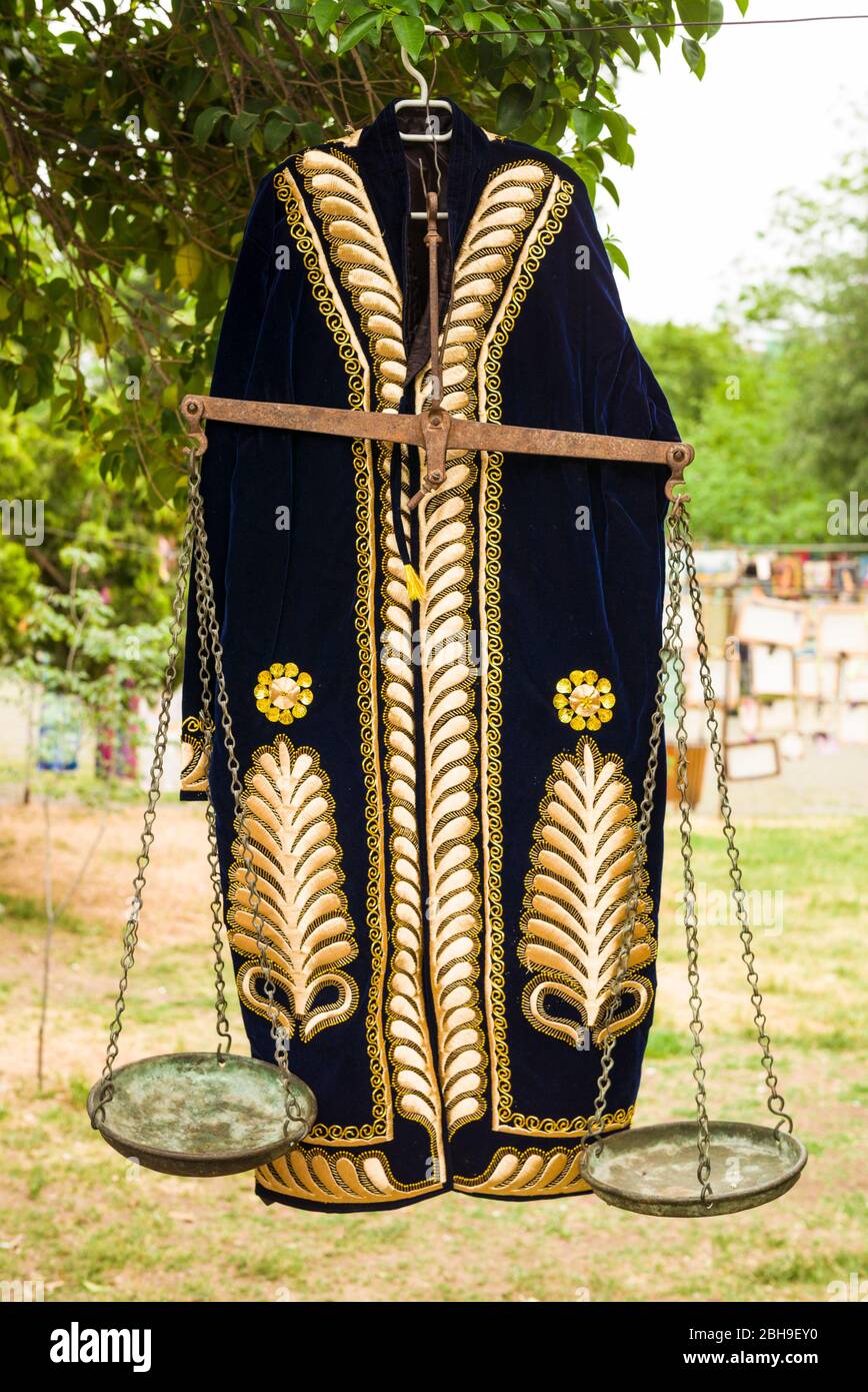 Traditional georgian chokha coat hi-res stock photography and images ...