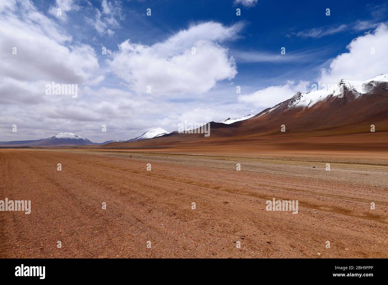 Landscape of the Bolivian highlands. Desert landscape of the Andean ...