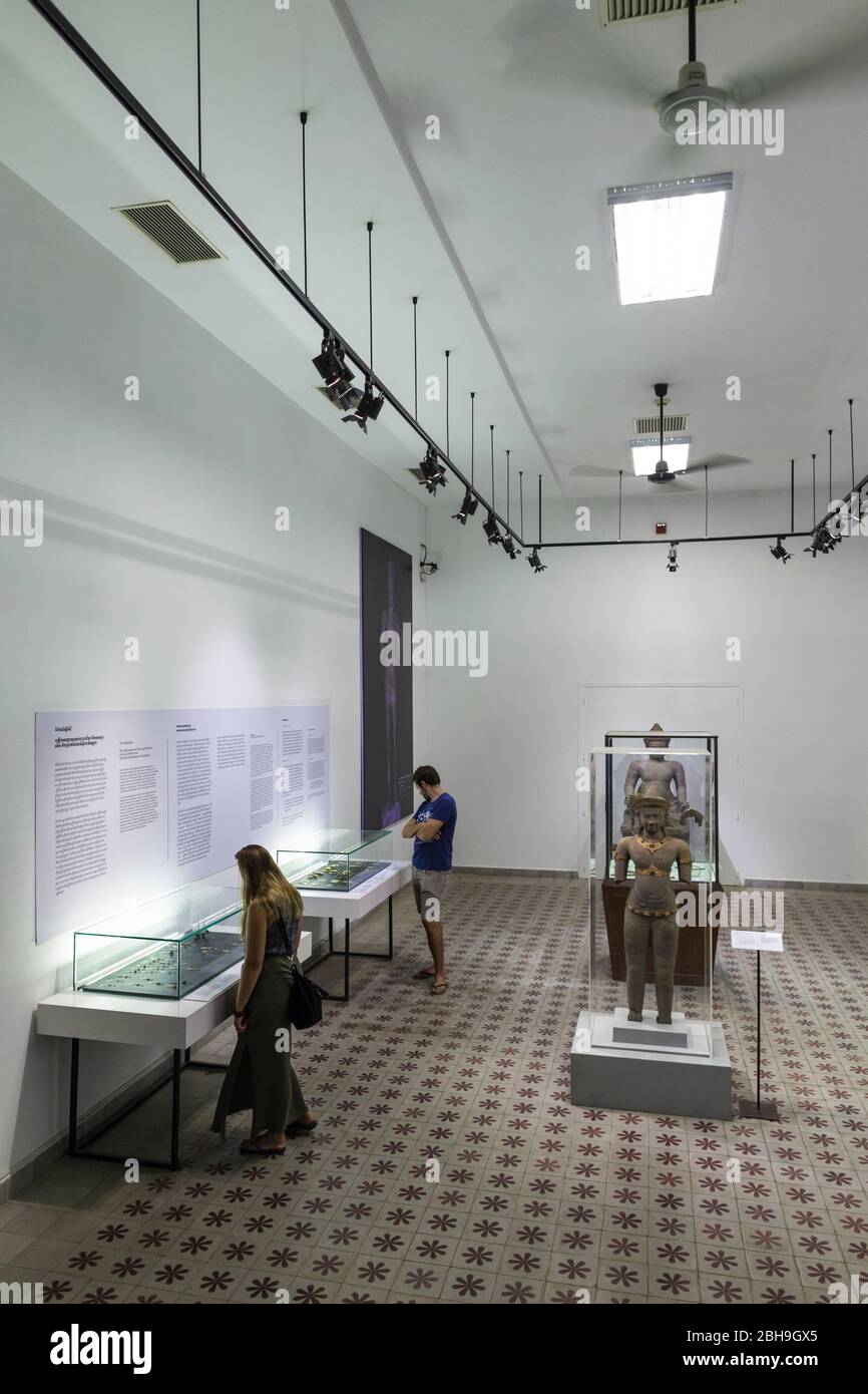 Cambodia, Phnom Penh, National Museum of Cambodia, interior, Angkor-era ...