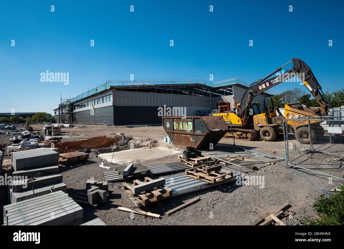 Messy warehouse production hi-res stock photography and images - Alamy