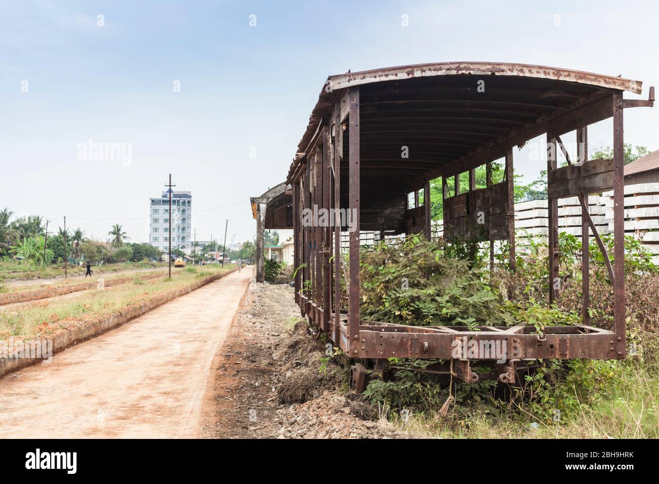 French colonial train repair sheds hi-res stock photography and images ...