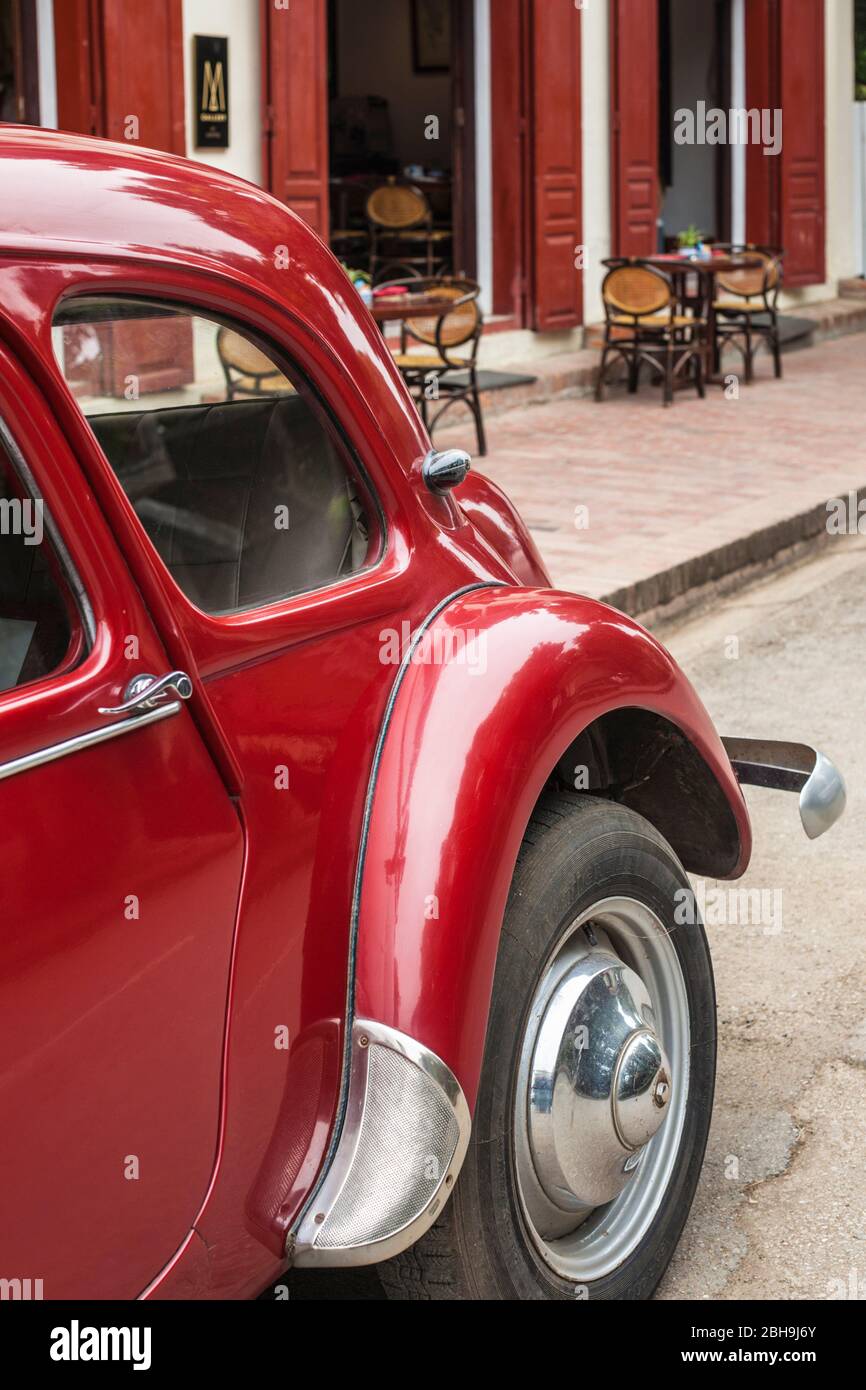Laos, Luang Prabang, Sisavangvong Road, 1950s-era vintage French ...