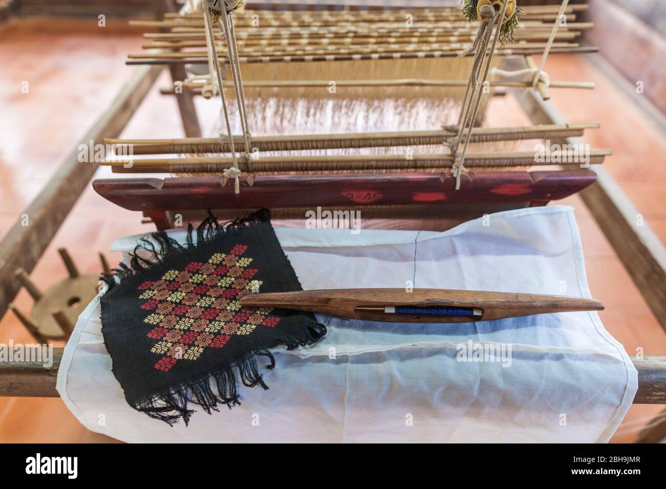 Laos, Vientiane, traditional Lao textile loom Stock Photo - Alamy