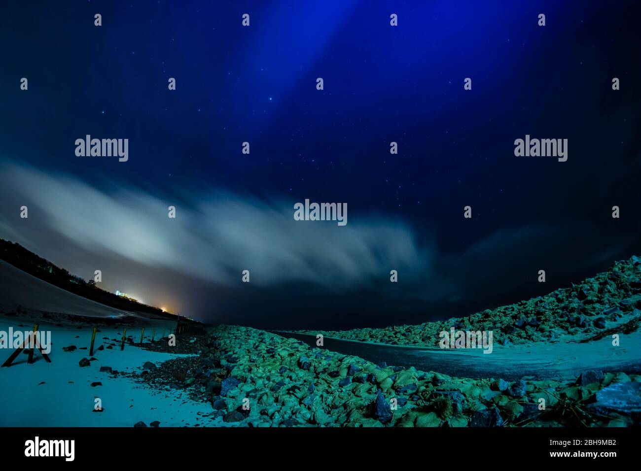 Starry sky at night on the North Sea at Cuxhaven Stock Photo - Alamy
