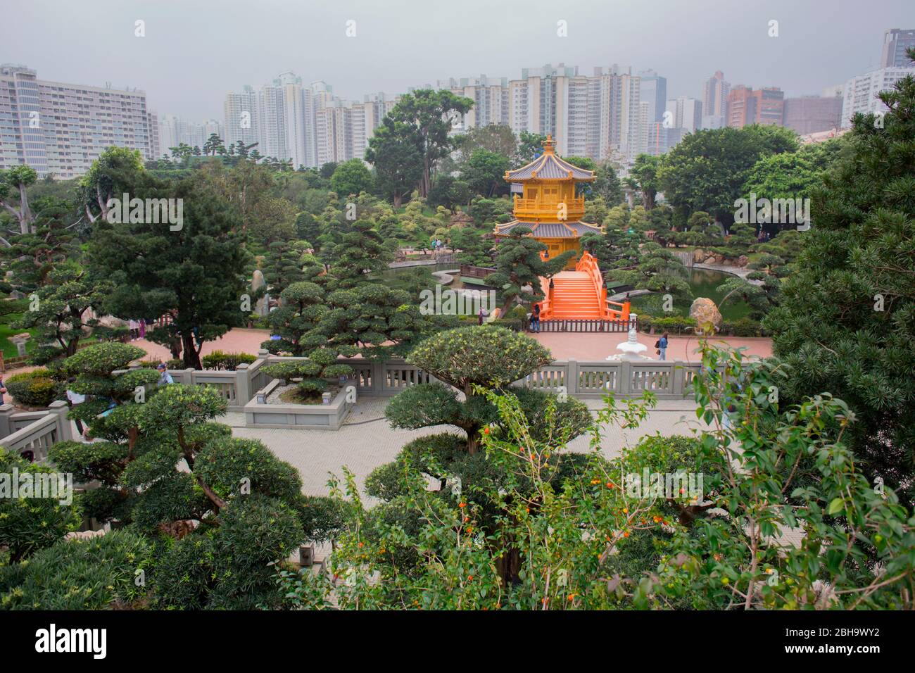 Absolute architecture hi-res stock photography and images - Alamy