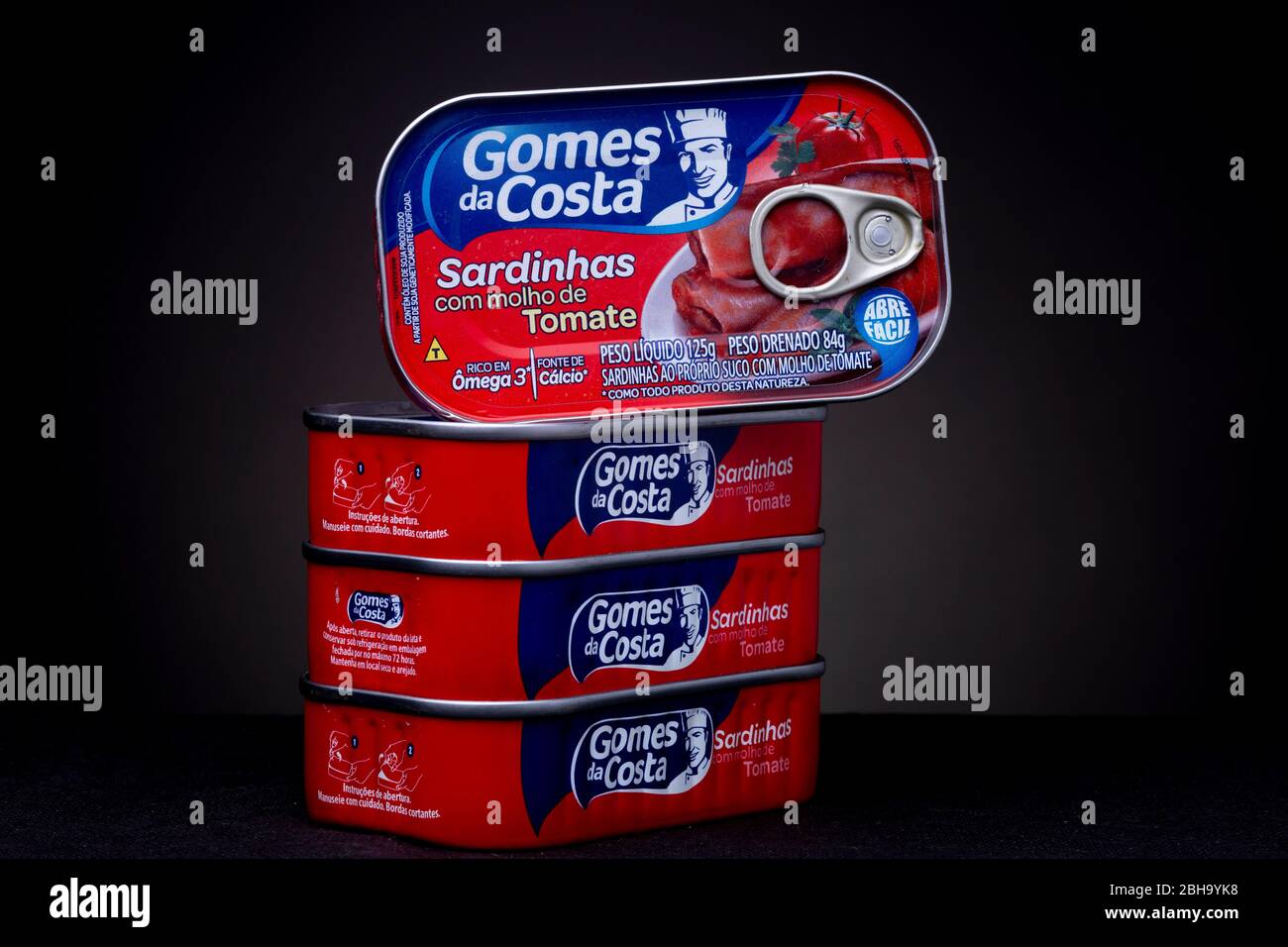 Shelf stable seafood hi-res stock photography and images - Alamy
