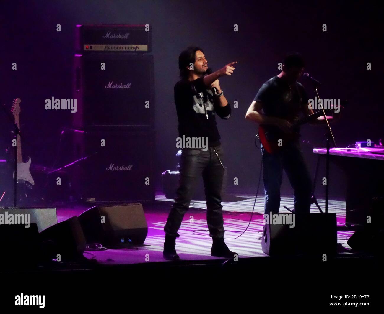 ATIF ASLAM CONCERT Stock Photo - Alamy