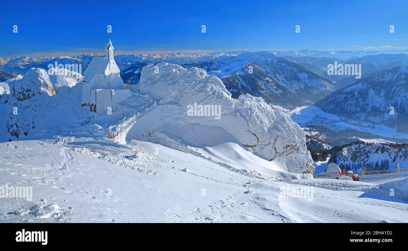 Point in view chapel hi-res stock photography and images - Alamy