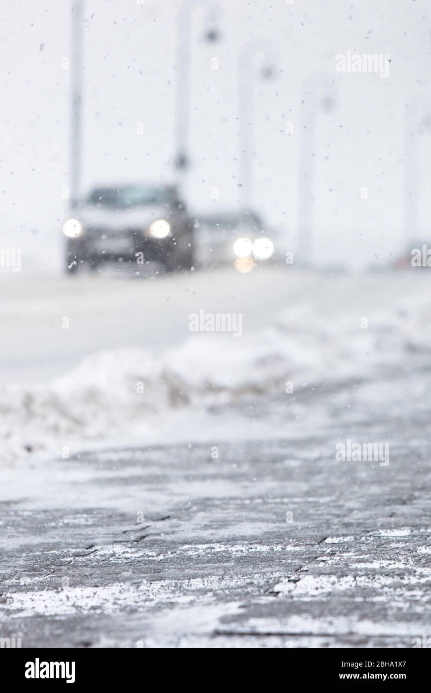 Roadway icing hi-res stock photography and images - Alamy