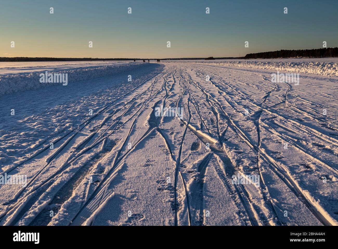 Lulea frozen sea hi-res stock photography and images - Alamy