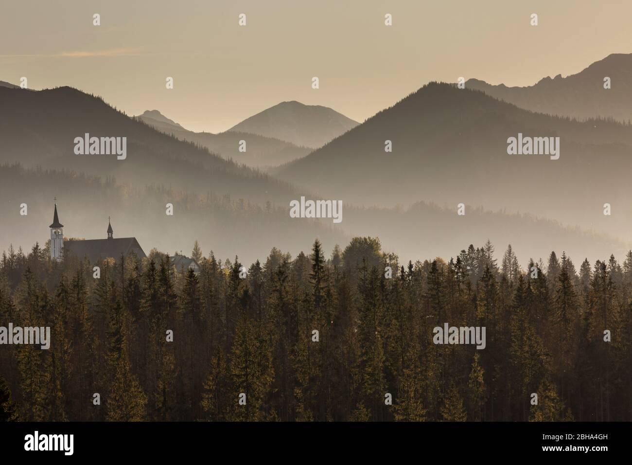 Poland contour hi-res stock photography and images - Alamy