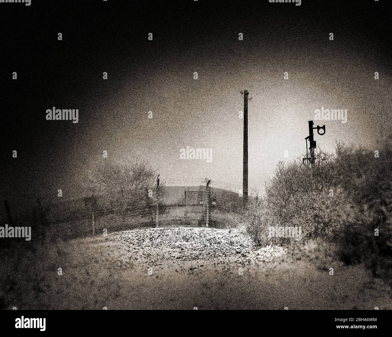 Ddr gdr border hi-res stock photography and images - Alamy