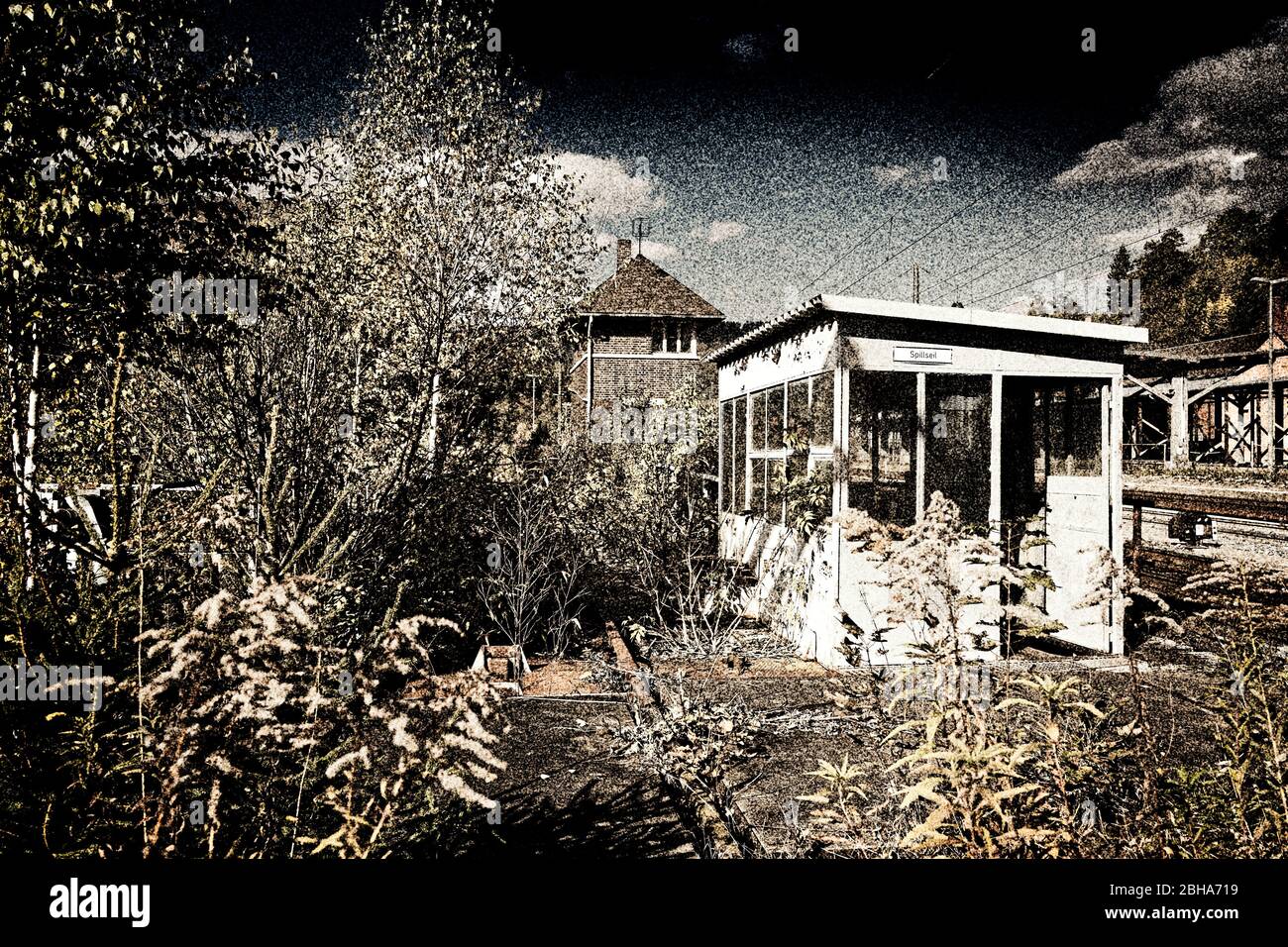 Railroad shack hi-res stock photography and images - Alamy