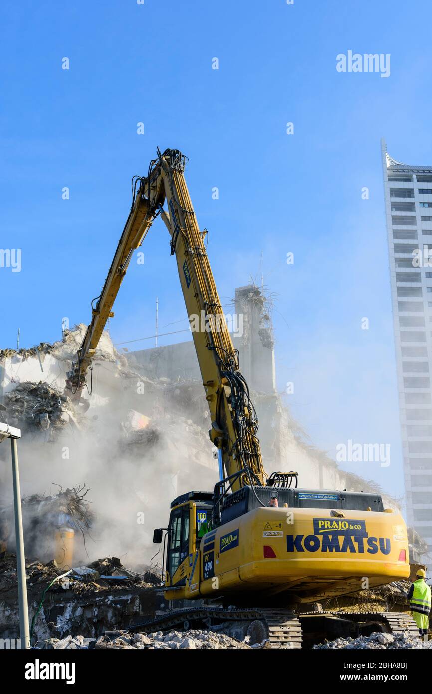 Former cinema hi-res stock photography and images - Alamy